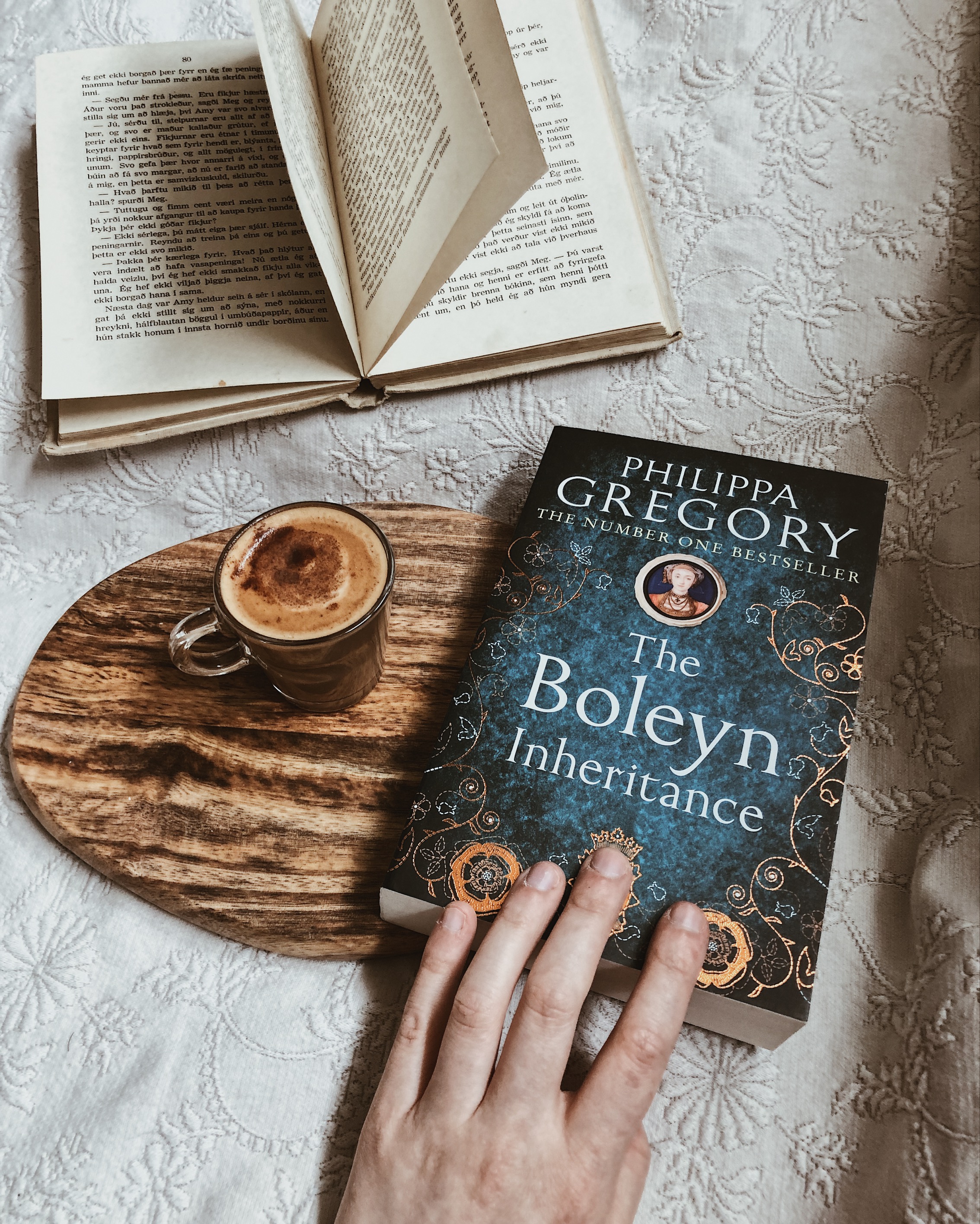 “The Boleyn Inheritance”, by Philippa Gregory – ⎪Royal Book Reviews⎪